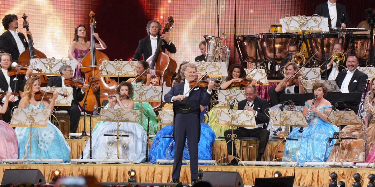 André Rieu viajó del vals a 'I Will Survive' en su regreso al Movistar ...
