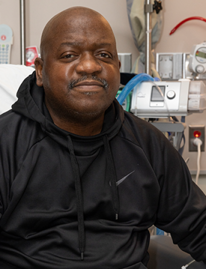 Fallece paciente que recibió primer trasplante de riñón de cerdo ...