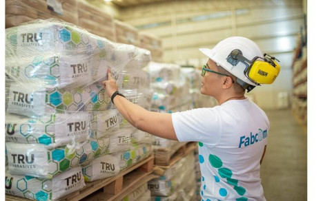 Fabcom: Noticias, Fotos y Videos de Fabcom