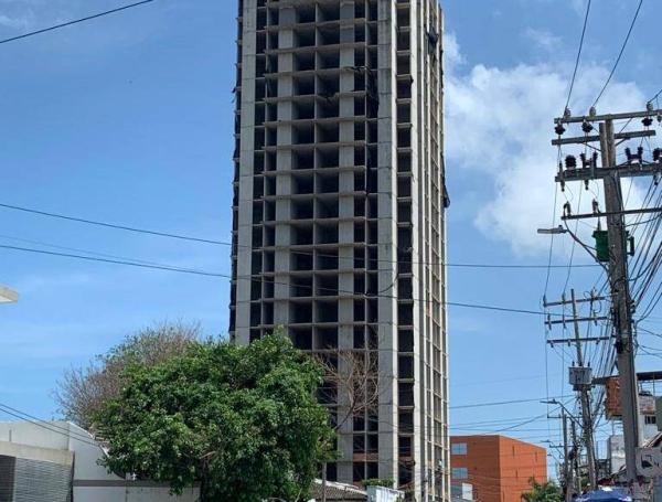 Cartagena: hoy inicia le demolición de la Torre de Aquarela