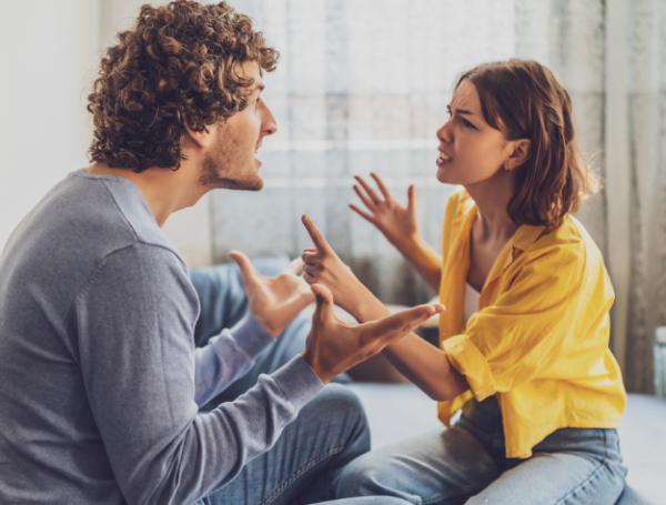 ¿Qué es el ‘banksying’ y cómo afecta a las relaciones de pareja?