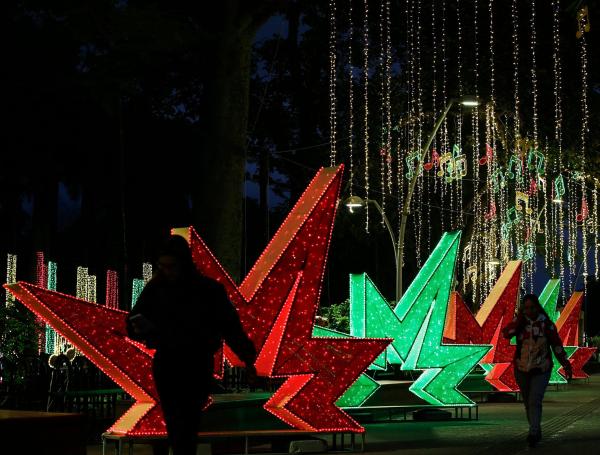 Cali encenderá su alumbrado navideño de $ 23.400 millones: conozca ...