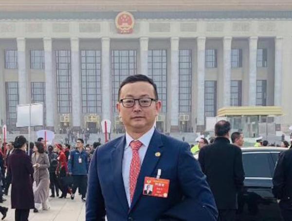 ¿Quién es Yang Tengbo, el señalado espía chino cercano al príncipe ...