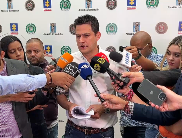 Sanción del técnico de Atlético Nacional está en manos del presidente Petro: aceptaron ...