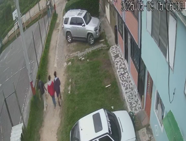 Estos son los dos videos claves en el crimen de David Esteban en Usme; dos menores de edad ...