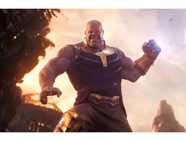 Oppenheimer, Frankenstein, Einstein, Marvel, Thanos y la bomba atómica