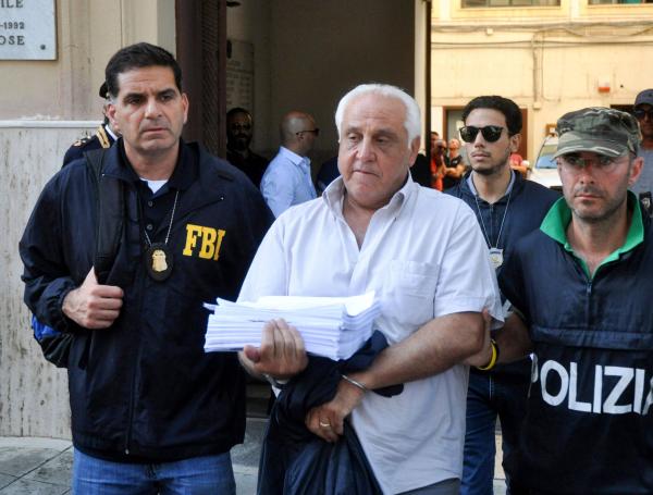 Duro golpe las familias mafiosas sicilianas en Italia y Nueva York