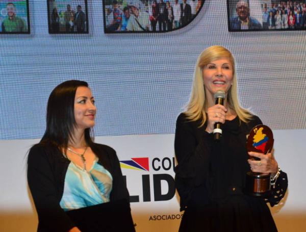 ¿Quién es Dilian Francisca Toro, la nueva gobernadora del Valle?