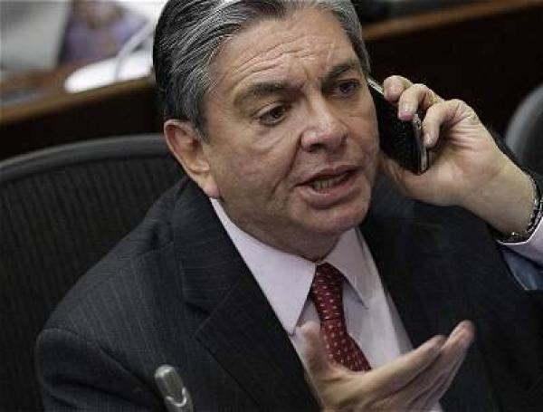 Fabio Valencia Cossio, exministro de Uribe, sería negociador con las ...