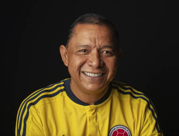 Organizan 'vaca' para ayudar a Iván René Valenciano en gastos médicos ...