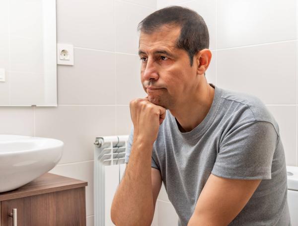Color de la orina: ¿qué significa cada color, cuándo debo ir al médico?