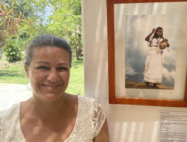 Exposición sobre las mujeres arhuacas de la fotógrafa inglesa Natasha Johl