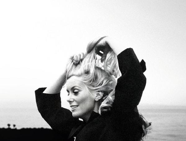 La actriz francesa Catherine Deneuve cumple 80 años