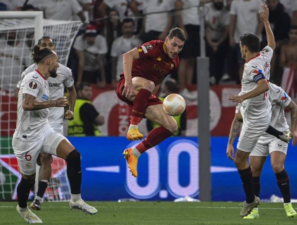 Sevilla es campeón de la Europa League por penaltis vs Roma