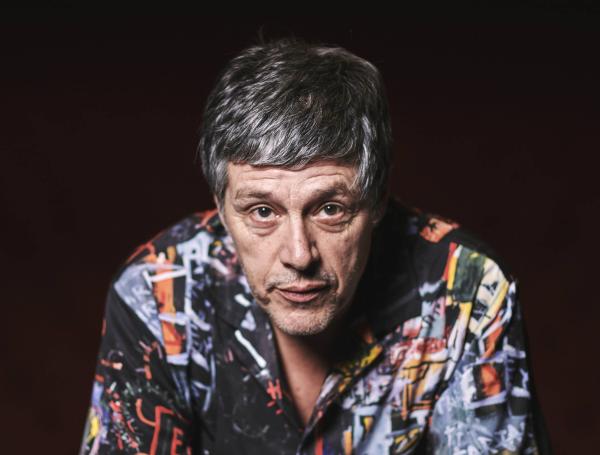 Mario Duarte lo confiesa todo en un escenario...¿Qué es lo que cuenta?