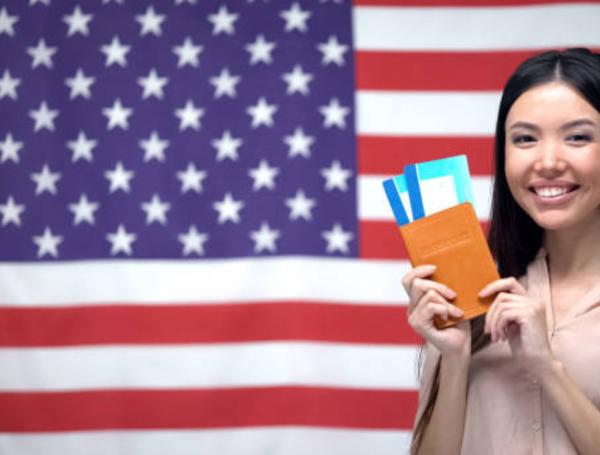 ¿Se necesita la visa para entrar a Estados Unidos cuando se hace por viaje de escala?