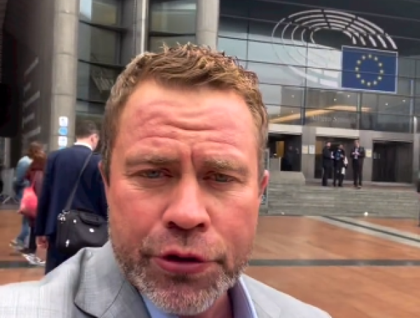 Tim Ballard, quien inspiró la película Sound of Freedom, es acusado de ...