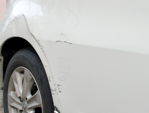 Cinco trucos caseros para eliminar rayones del carro en pocos minutos