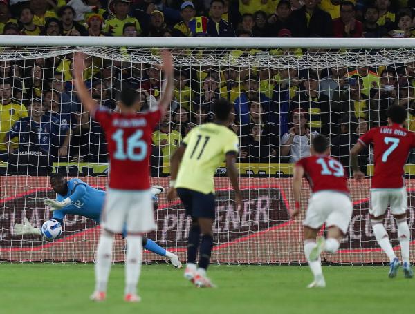 Colombia vs Ecuador: Gol Caracol le ganó la pelea por el 'rating' a RCN ...