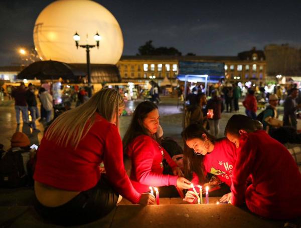 Noche de las Velitas: imágenes de cómo se vivió en Colombia