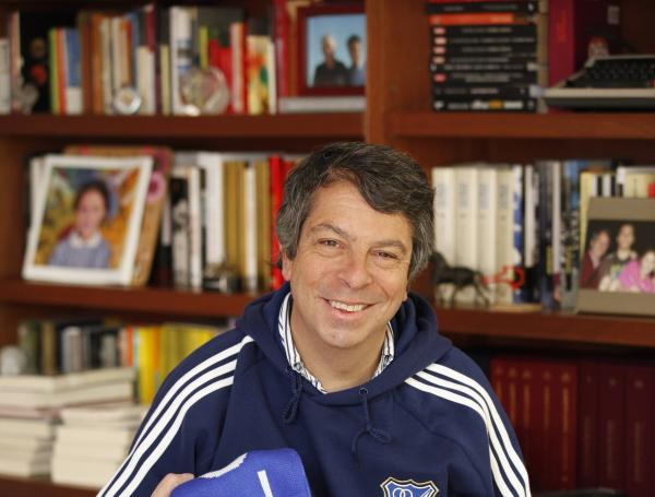 Adiós a Rodrigo Pardo, el académico y periodista que se extravió en la ...