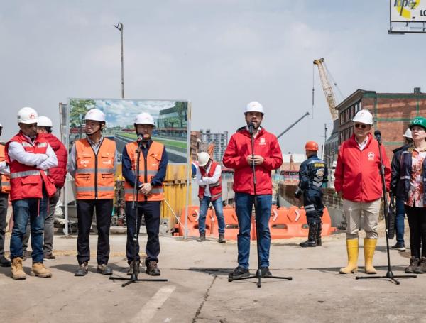 Bogotá: Distrito entrega tramos de la avenida Guayacanes y presenta avance del metro