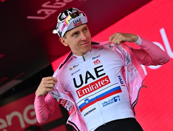 Tadej Pogacar gana el Tour de Francia de forma aplastante y rompe marca de 26 años en el ...