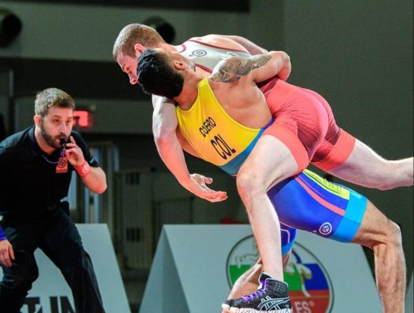 Las batallas de Alexis Cuero, el luchador de Colombia en los Juegos ...