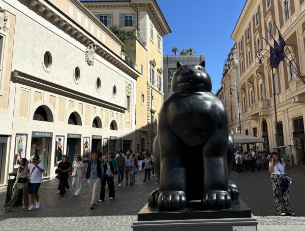 Fernando Botero en el Palazzo Bonaparte. El feliz regreso a Roma del ...