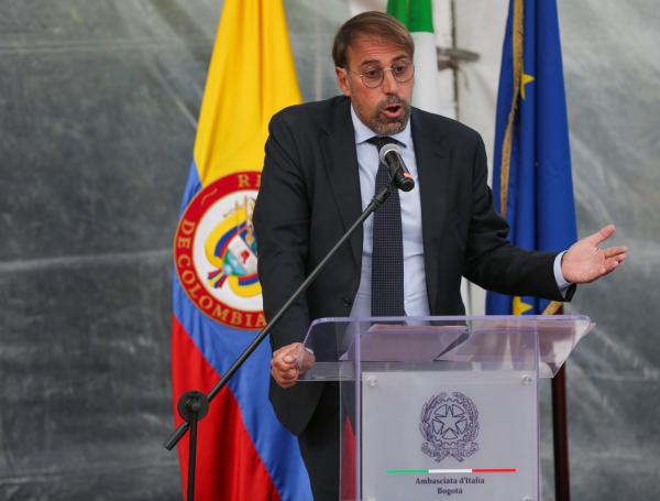 Italia y Colombia firman proyecto para impulsar el desarrollo del ...