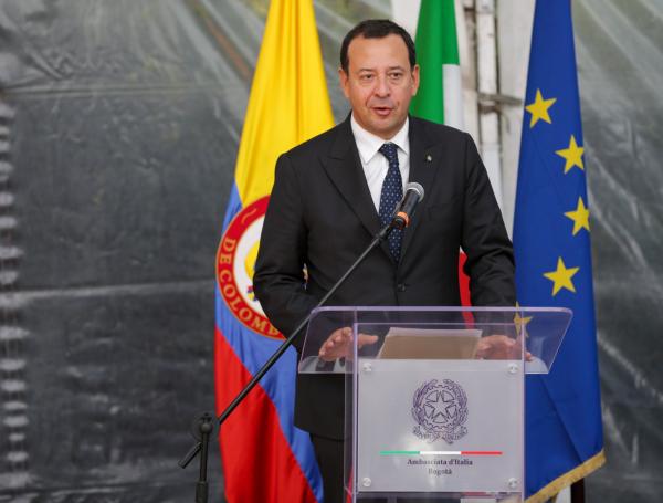 Italia y Colombia firman proyecto para impulsar el desarrollo del ...