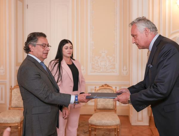 Estos son los cinco nuevos embajadores en Colombia que presentaron sus cartas credenciales al ...
