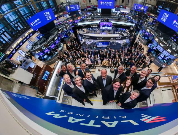 Latam Airlines vuelve a Wall Street y anuncia novedades para celebrar ...