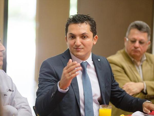 Corte Suprema se abstiene de investigar caso contra el senador Juan ...