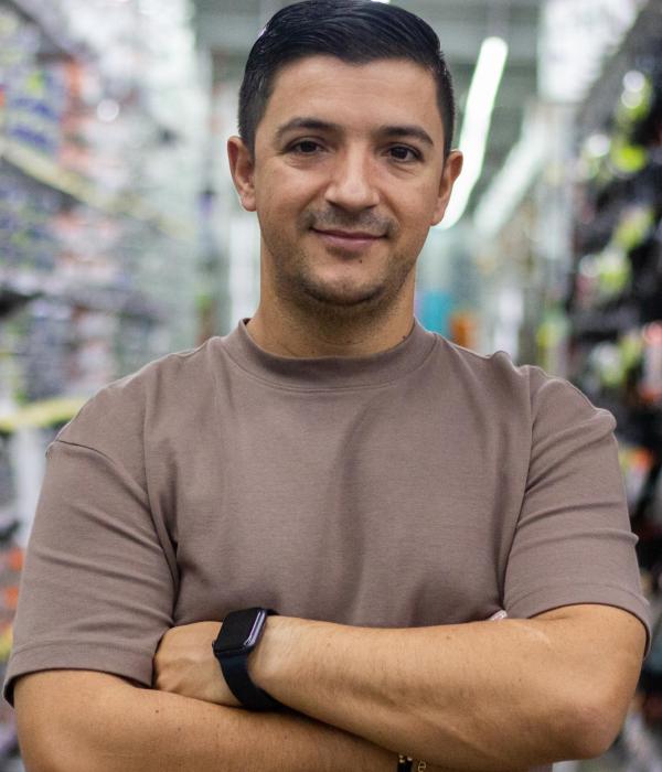 Alexander Quintero, de vendedor ambulante a gerente de una cadena de ...