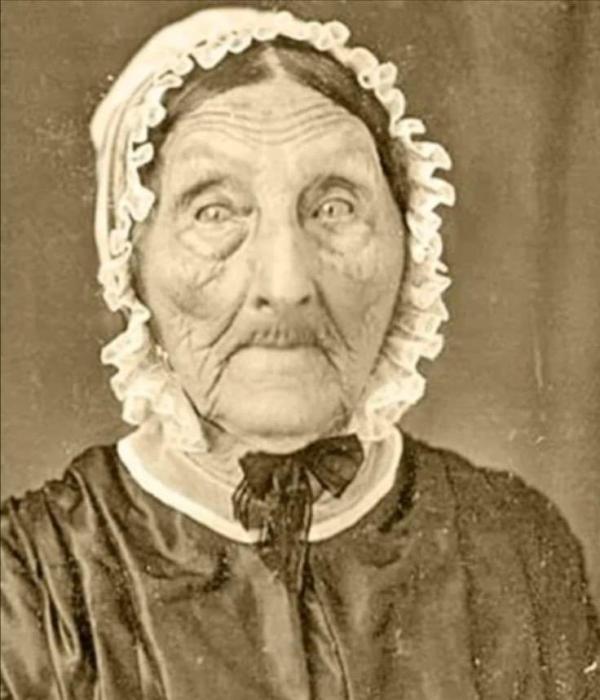 La historia de Valentina, la mujer que dio a luz a 69 hijos: 16 pares ...