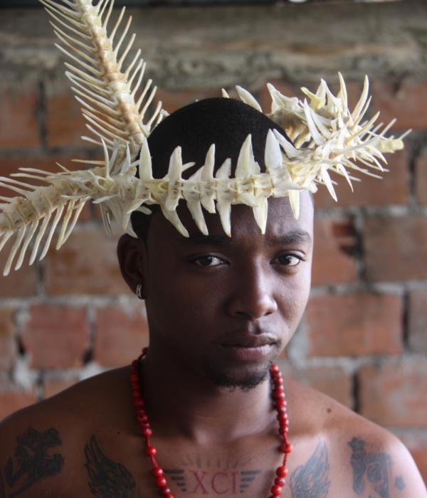 Yeison Riascos, el artista plástico de Buenaventura cuyas obras son un ...