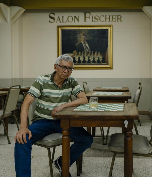 El fotógrafo de Pablo Escobar y del M-19: Édgar 'el Chino' Jiménez ...