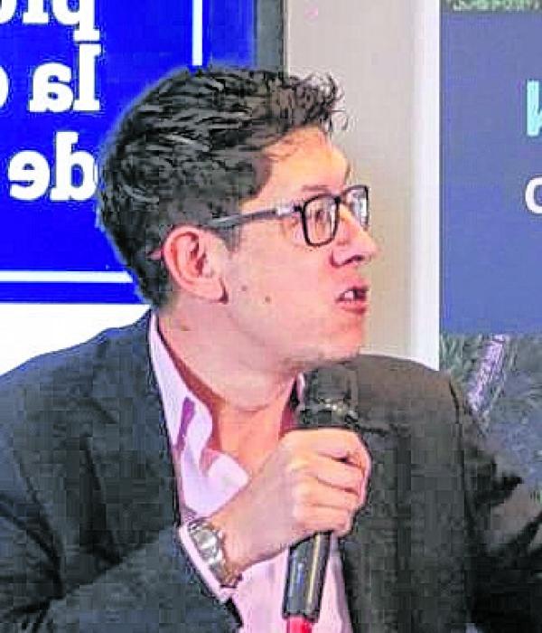 Se necesitan más recursos para que los jóvenes se eduquen en las regiones