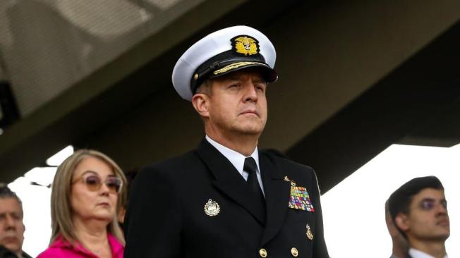 El almirante Francisco Cubides asumió el mando de las Fuerzas Militares ...