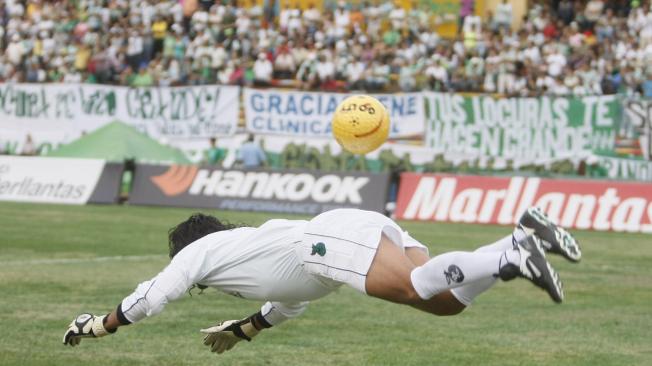 René Higuita: a 27 años del legendario 'escorpión'