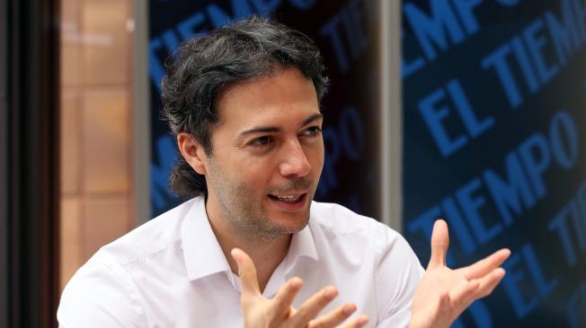 Daniel Quintero: barras bravas en riña Medellín no son hinchas son asesinos