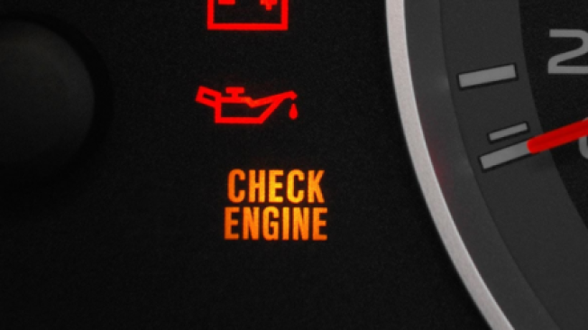 Activación de la señal Check Engine: ¿Qué hacer cuando se activa?