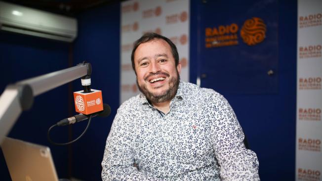Periodistas musicales que hacen programas en Radio Nacional y Radiónica