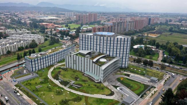 ‘Estoy sorprendida con Colombia. El CTIC es incluso mejor para el tratamiento de cáncer que las ...