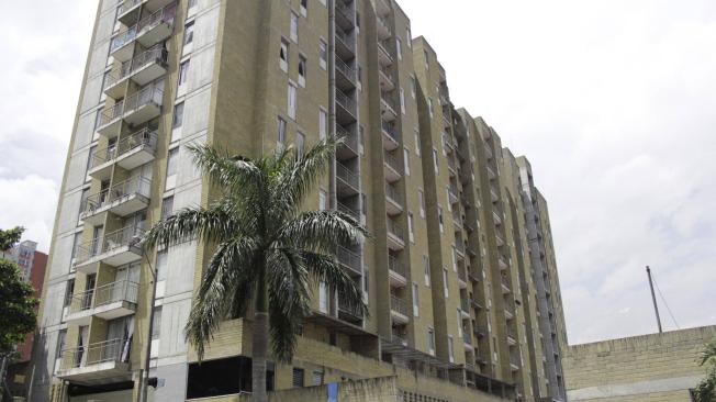 Medellín: Los 10 edificios mal construidos a los que les ponen la lupa