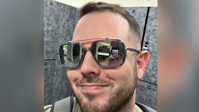 John Poulos y Valentina Trespalacios en 'beso de la muerte: imagen revelada