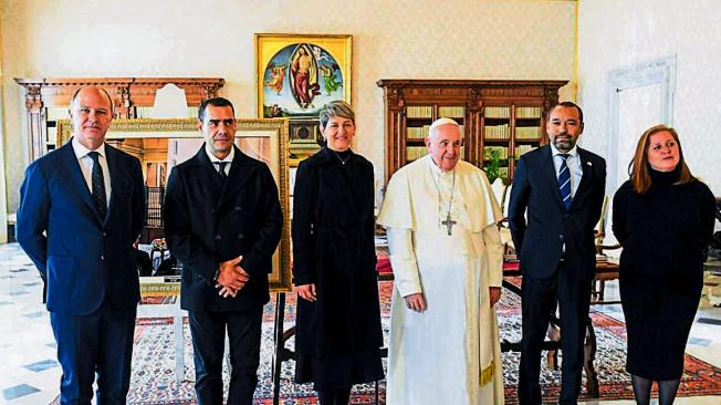 Eva Ferrer, la nueva baja del círculo de la primera dama