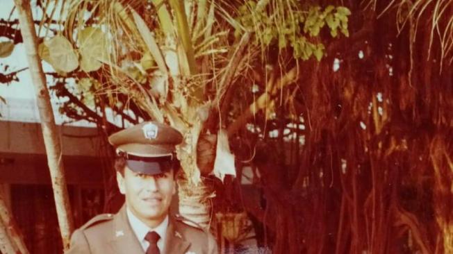 Edilberto Guerrero pasó de ser policía a sacerdote de la iglesia Católica