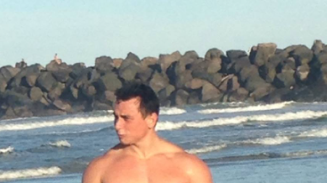 ¿Cuántas flexiones se pueden hacer en una hora? Hombre bate récord mundial